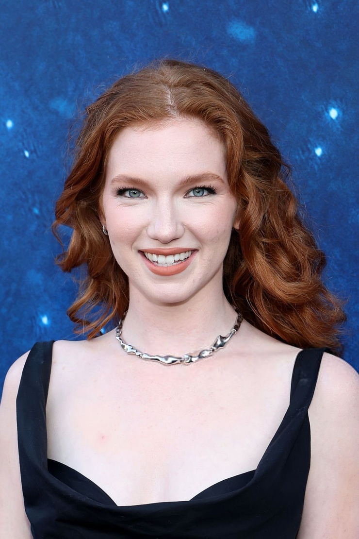 Picture of Annalise Basso