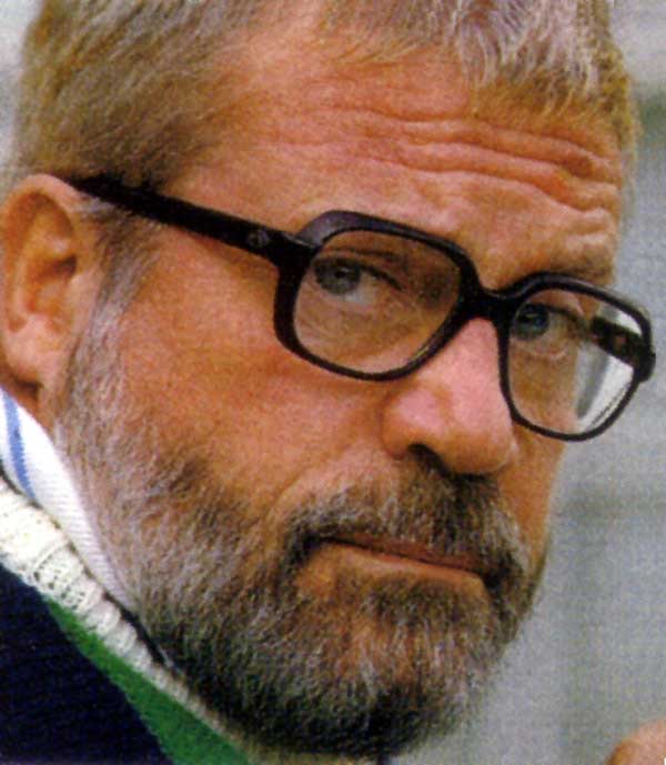 Picture of Oliver Reed