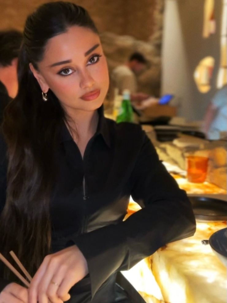 Yvette Monreal picture