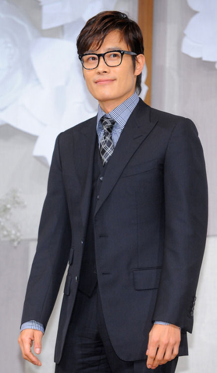 Picture of Byung-hun Lee