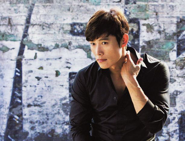 Picture of Byung-hun Lee