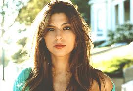 Kimshelley Lessard image