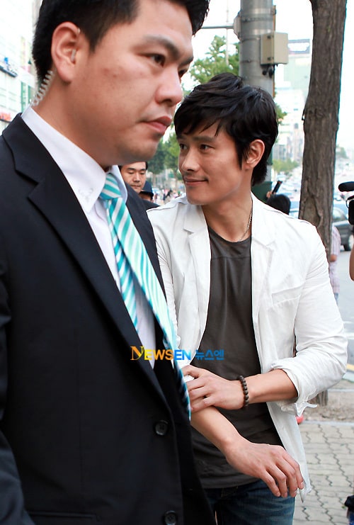 Picture of Byung-hun Lee