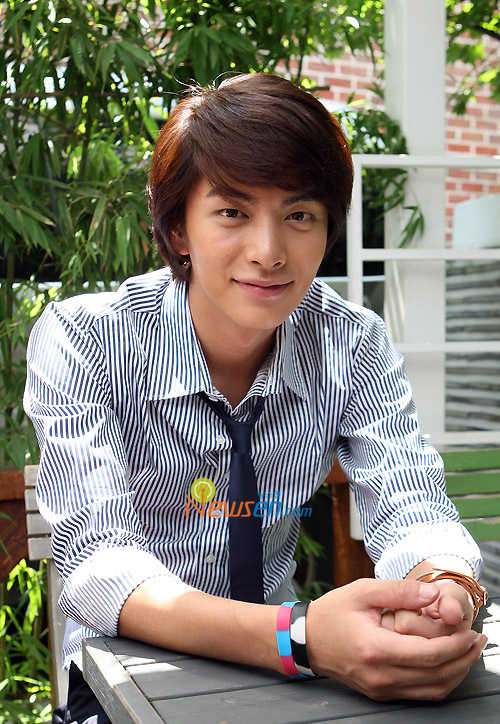 Picture of Min-ki Lee