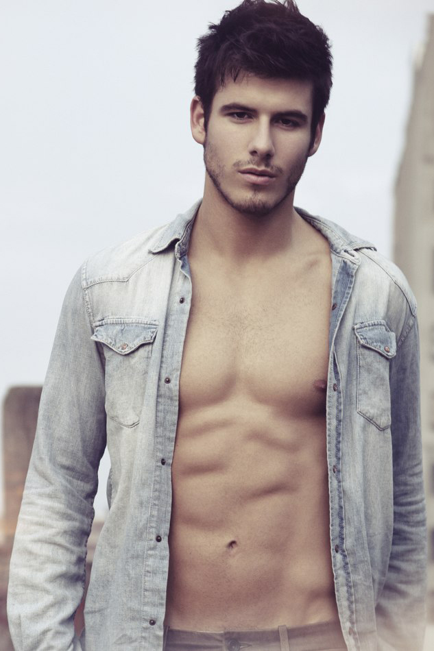Picture of Lucas Bernardini