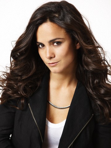 Picture of Alice Braga