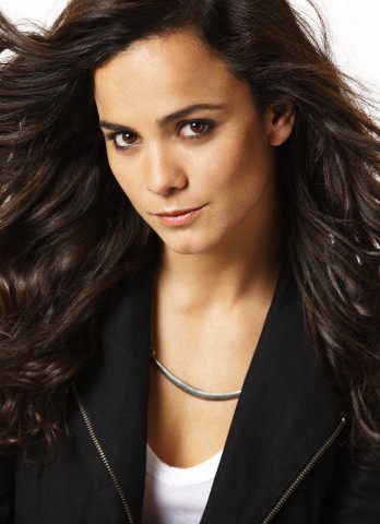 Picture of Alice Braga