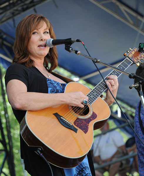 Suzy Bogguss image