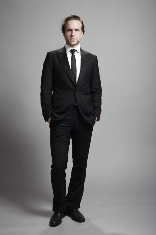 Picture of Rafe Spall