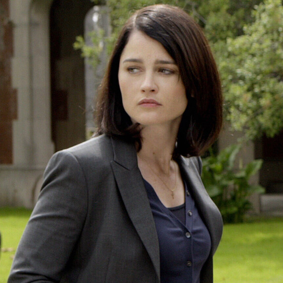 Picture of Robin Tunney