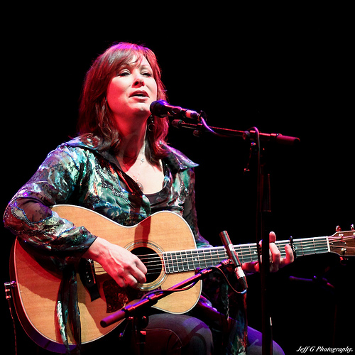 Suzy Bogguss image
