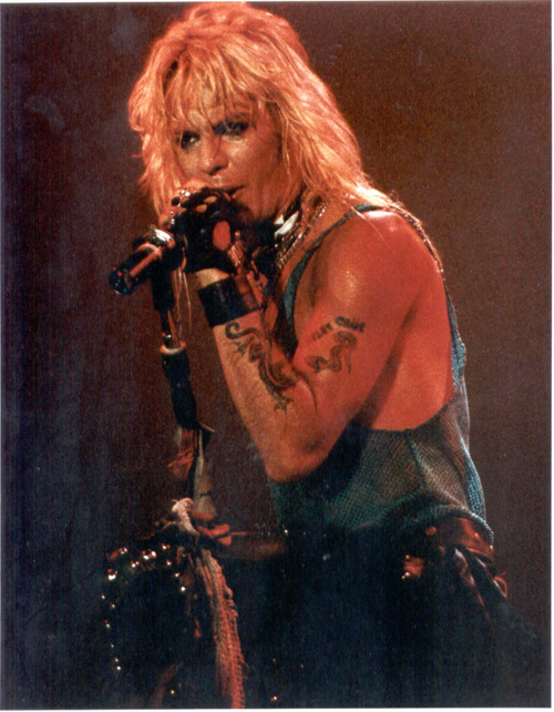 Vince Neil image