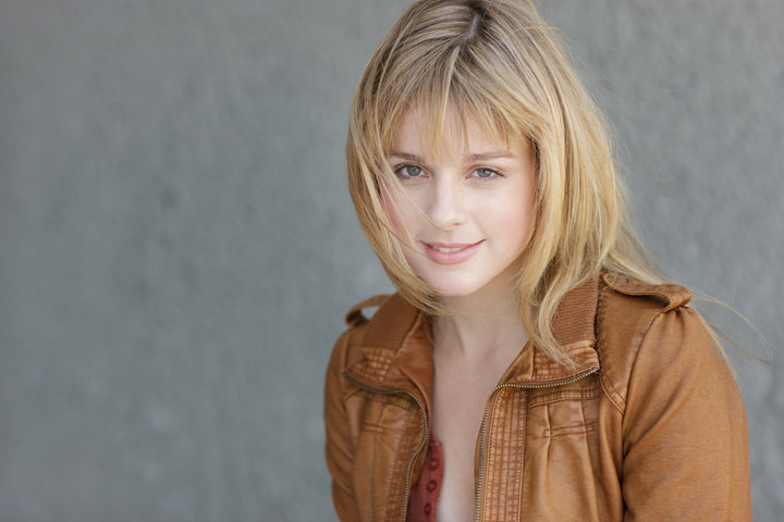 Picture of Erica Rhodes