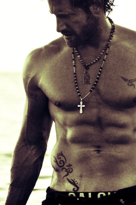 Gabriel Soto picture