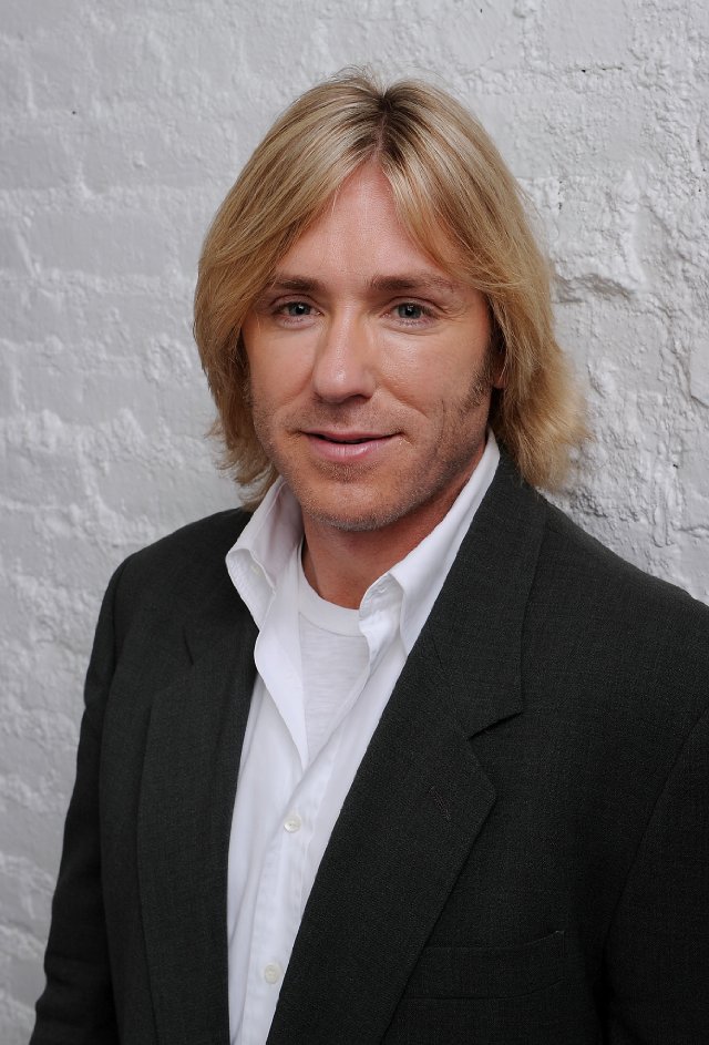 Picture of Ron Eldard