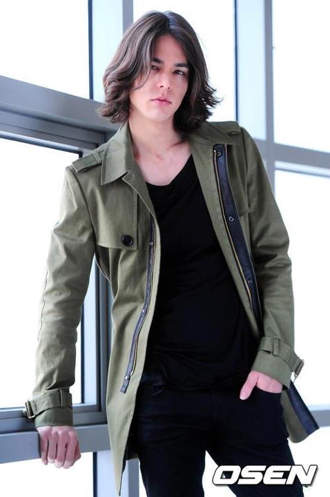 Image of Hyun-Jae Lee