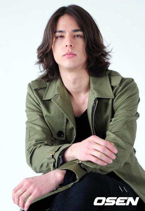 Picture of Hyun-Jae Lee