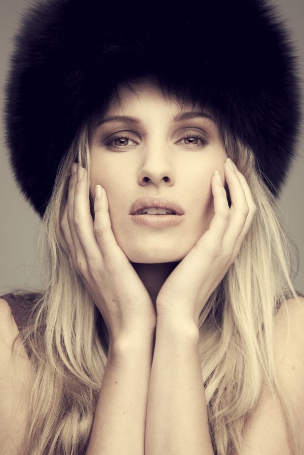 Tess Montgomery picture