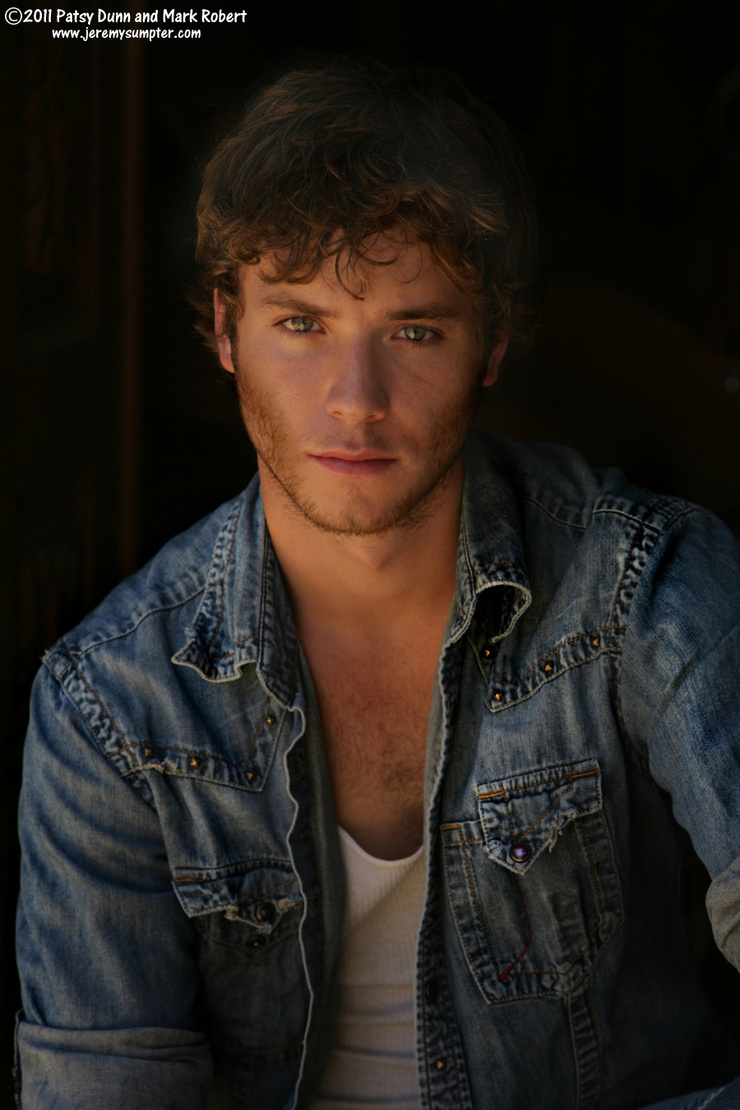 Picture of Jeremy Sumpter