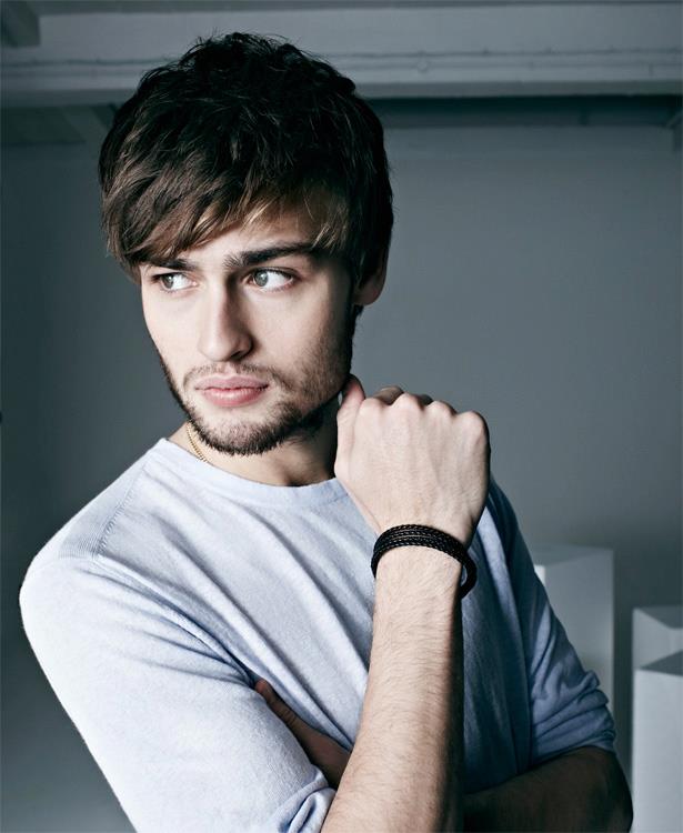 Picture of Douglas Booth