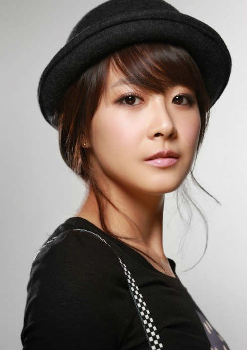 Picture of Hyeon-Kyeong Ryoo