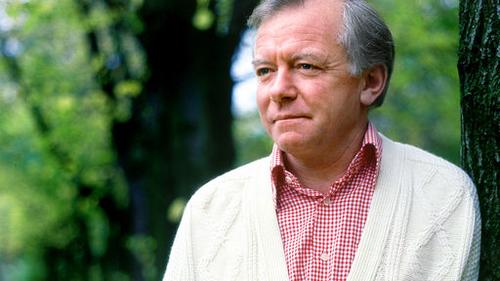 Peter Barkworth picture