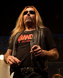 Picture of Tony Mills