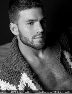 Picture of Austin Stowell