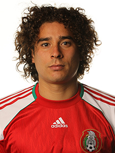 Guillermo Ochoa 2010