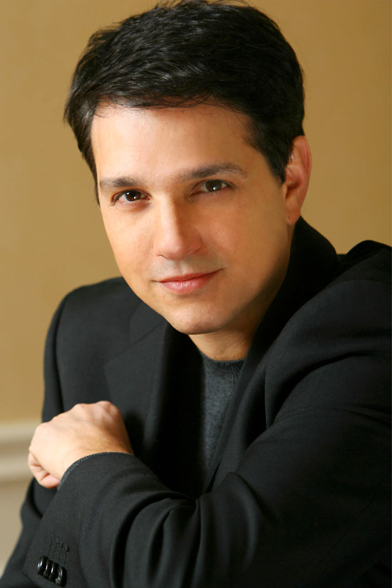 Picture of Ralph Macchio