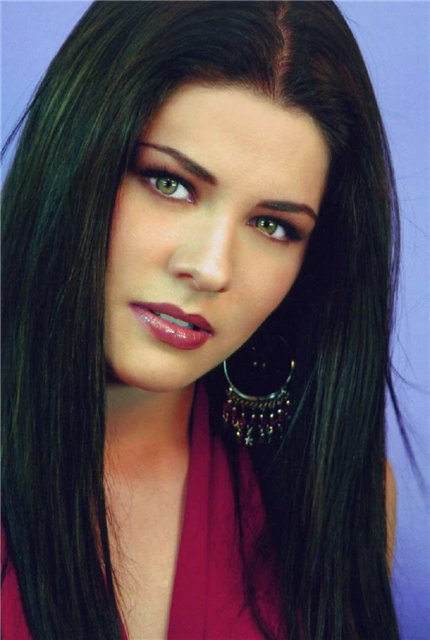 Alejandra Lazcano image