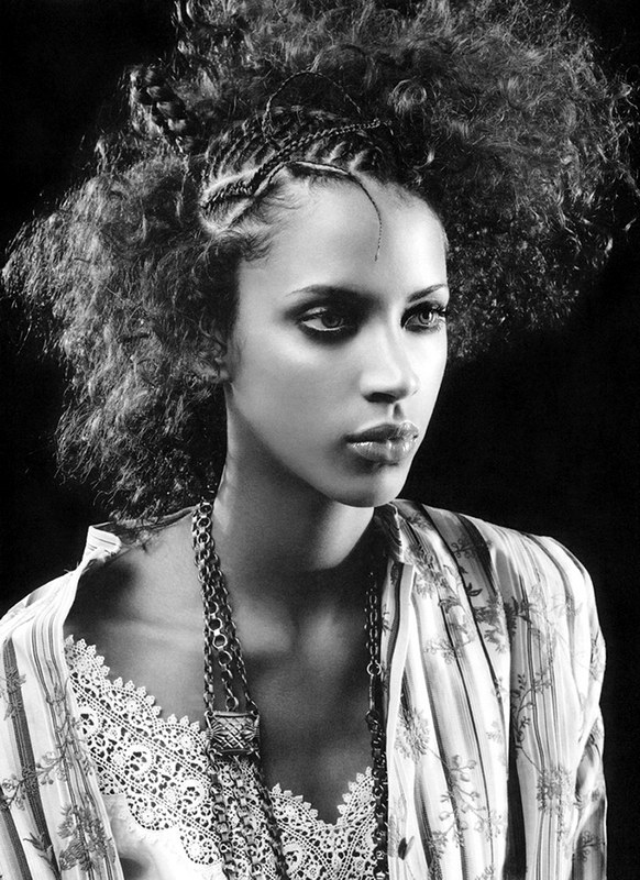Picture of Noémie Lenoir