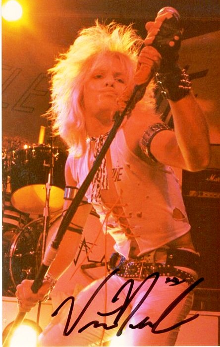 Picture of Vince Neil