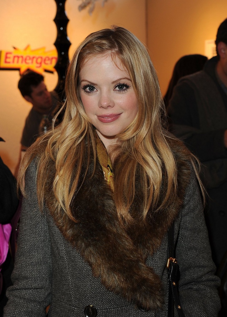 Picture of Dreama Walker