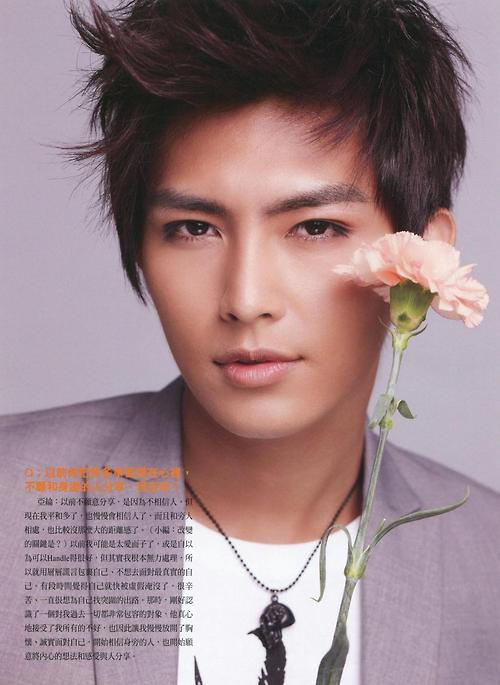 Picture of Aaron Yan
