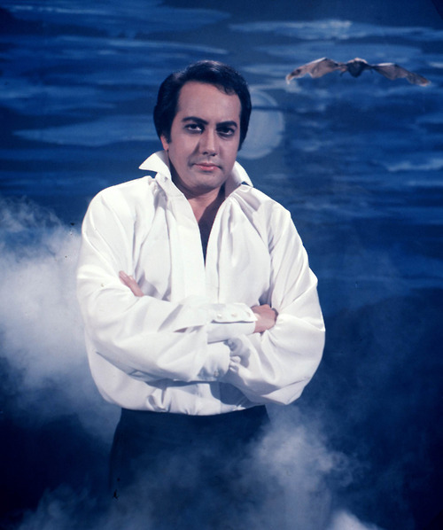 Picture of Raúl Amundaray