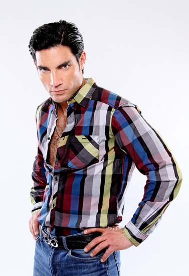 Picture of Víctor González