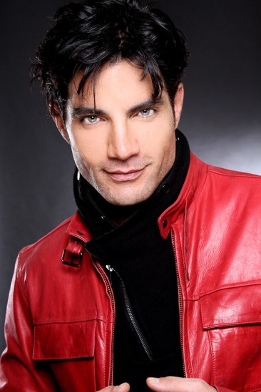 Picture of Víctor González