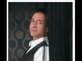 Picture of Alex Panayi