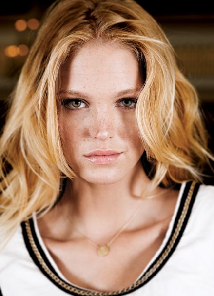 Picture of Erin Heatherton