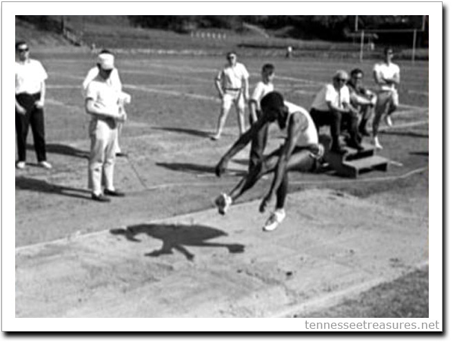 Ralph Boston picture