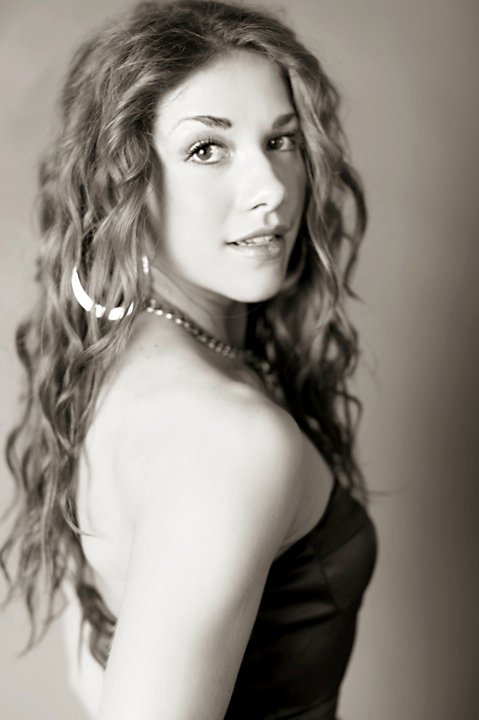 Picture of Allison Holker