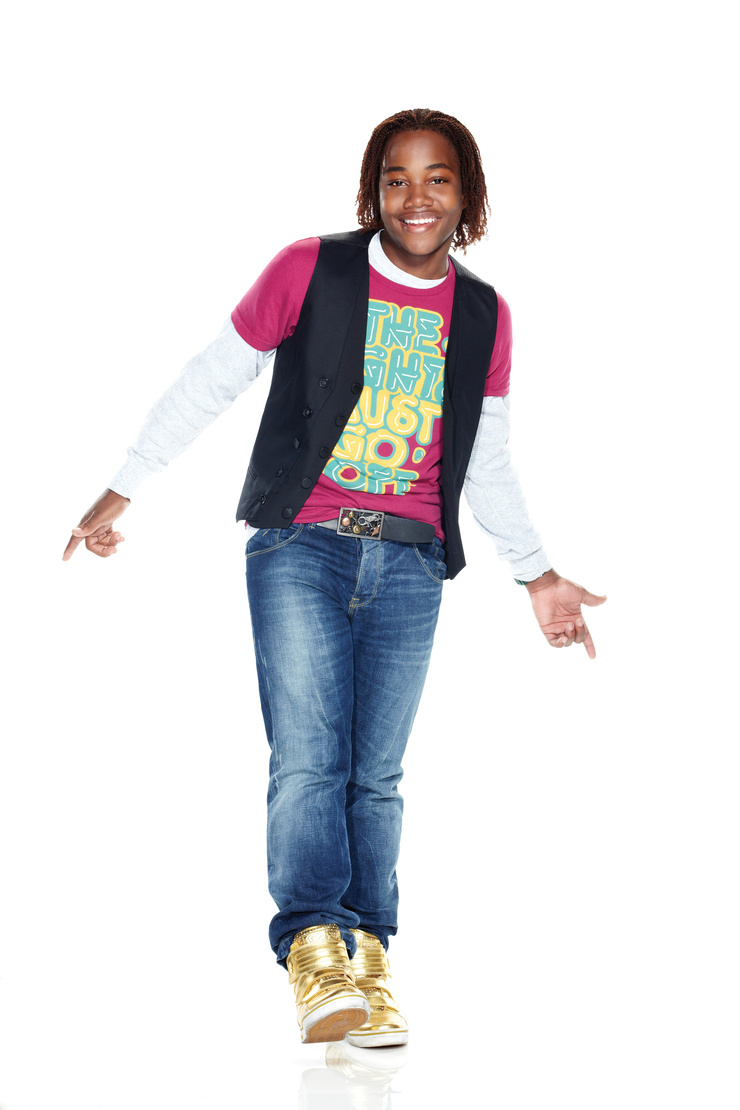 Leon Thomas III image