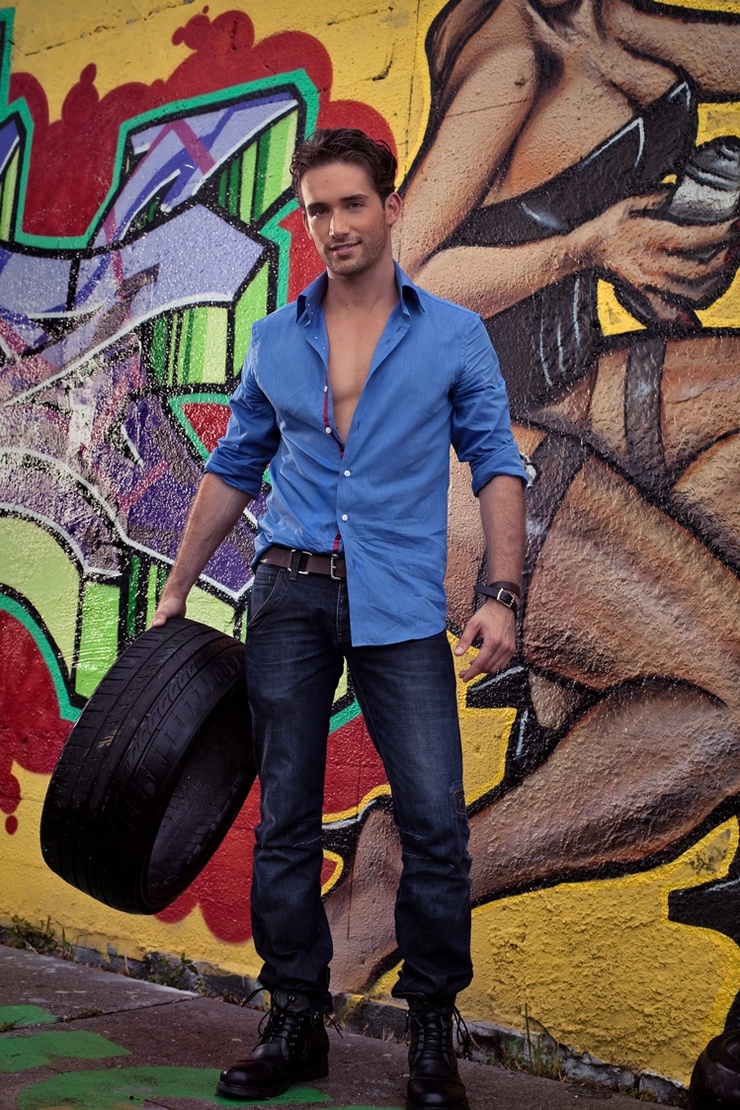 Mauricio Hénao image