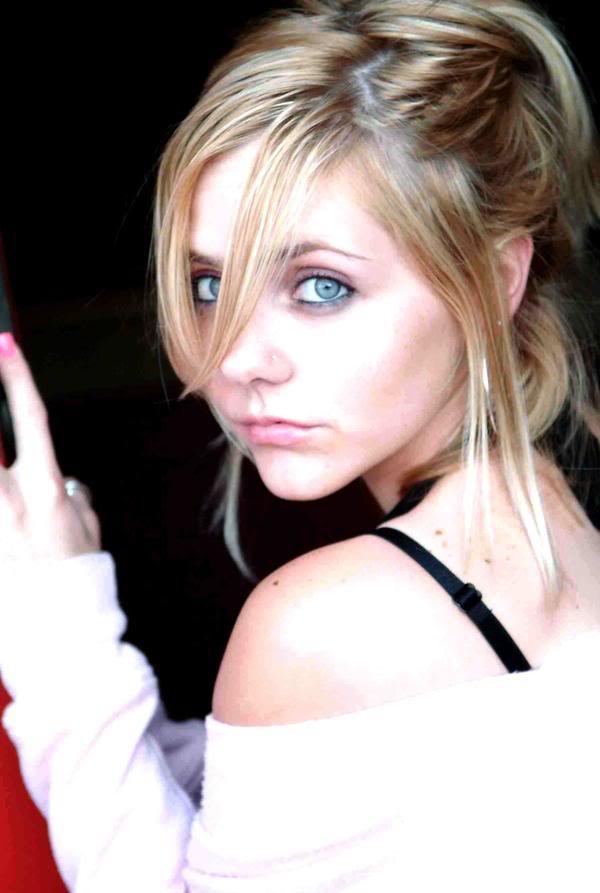 Picture of Aimee-Lynn Chadwick