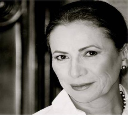 Picture of Patricia Reyes Spíndola