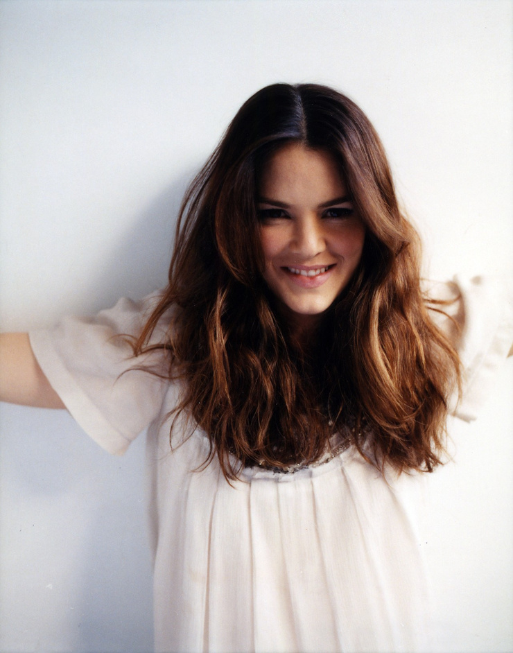 Picture of Jacinda Barrett