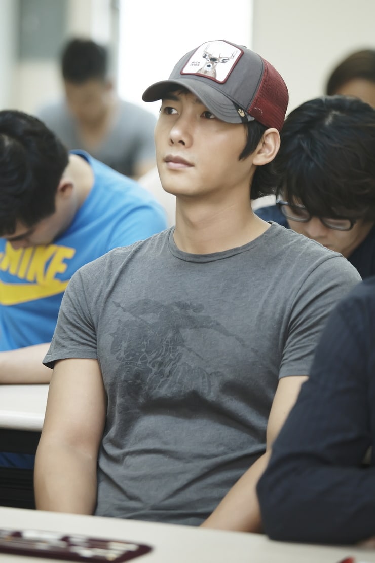 Picture of Sang-woo Lee
