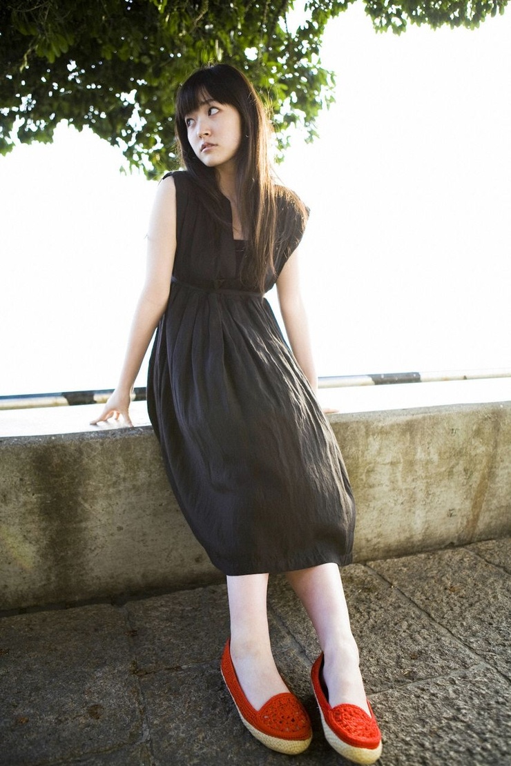 Picture of Airi Suzuki