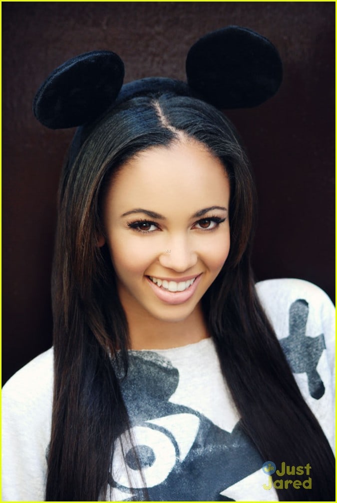 Picture of Vanessa Morgan